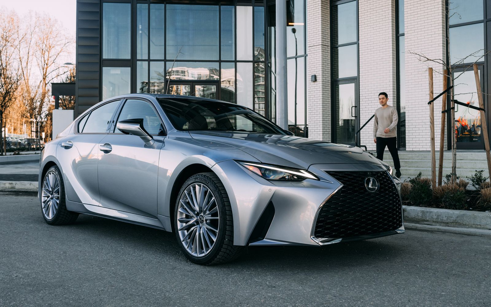 2025 LEXUS IS - Ken Shaw Lexus